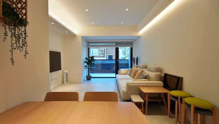 鄰近高鐵/北車/中山商圈@1年新/裝修三房 - Taipei