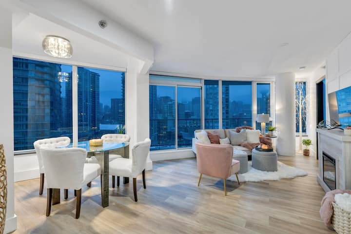 Modern 2br/2ba Condo •Pool•gym •Downtown Vancouver - Vancouver