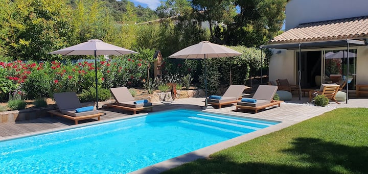 V & S Domaine De La Queste - Cogolin