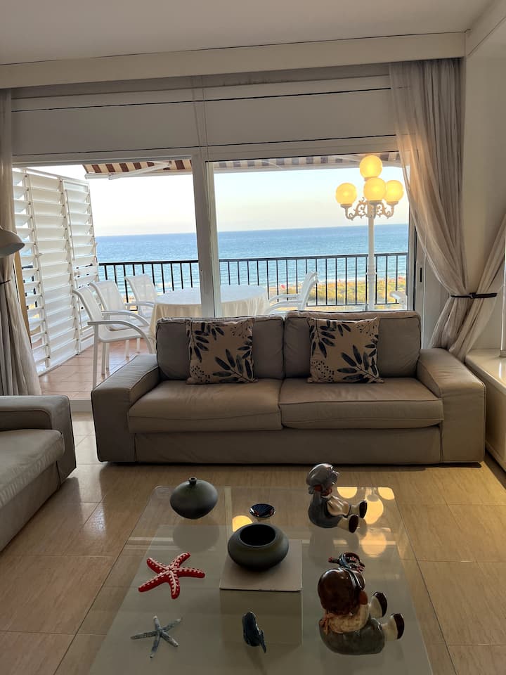 Espectacular áTico Frente Al Mar Con Gran Terraza - Segur de Calafell