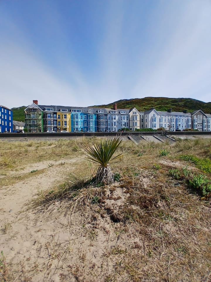 Seashell Apartment - Barmouth