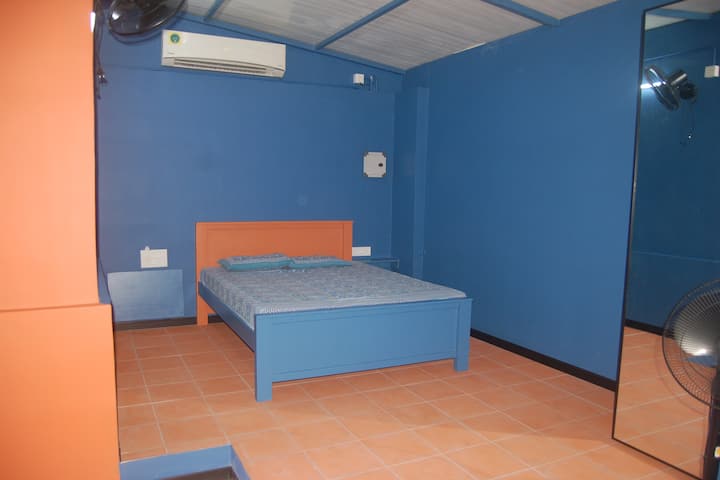 Trinity Studio Home @Virugambakkam-600092 - Chennai