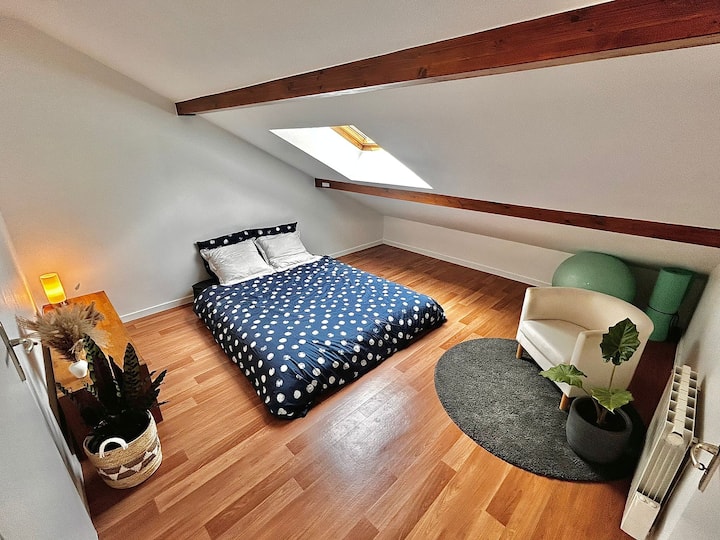 Chambre Privée à La Frontière - Saint-Julien-en-Genevois