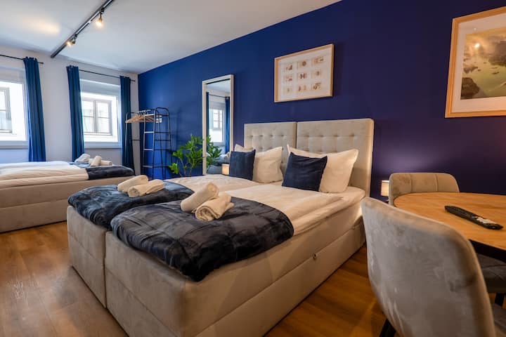 Mihalca® | Studio Apartment 01 - Günzburg