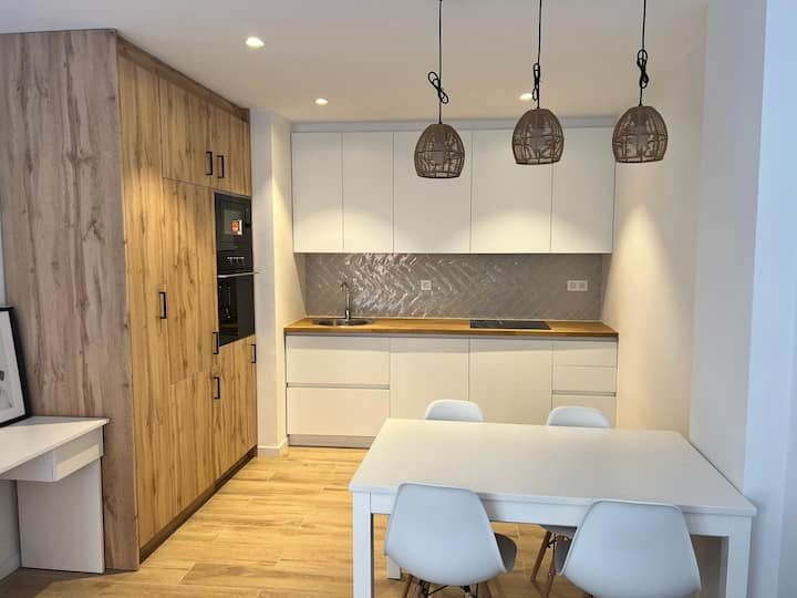 Lujoso Y Céntrico Apartamento De Obra Nueva - Sabadell
