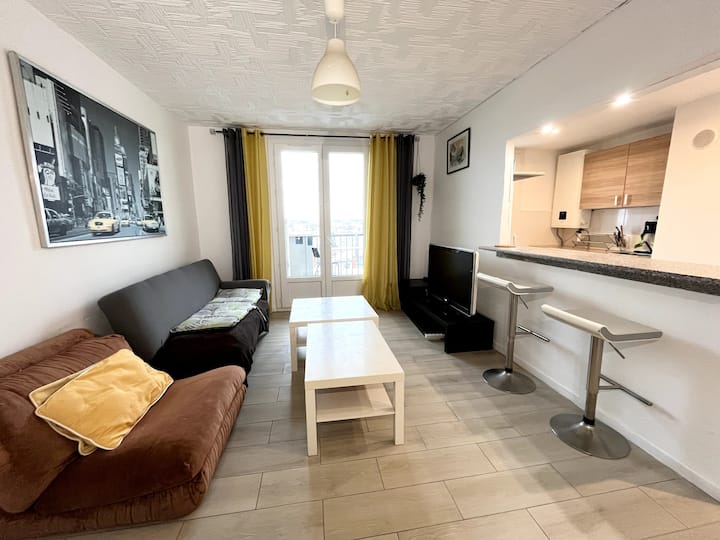 C3 Arenes : Chambre Confortable Dans Un T4 - Toulouse