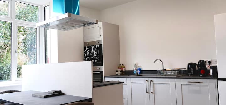 4 Bed 4 Bath House/ Families And Groups - St Albans