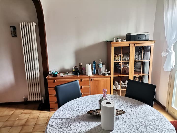 Appartamento In Zona Tranquilla - Pordenone, Italia