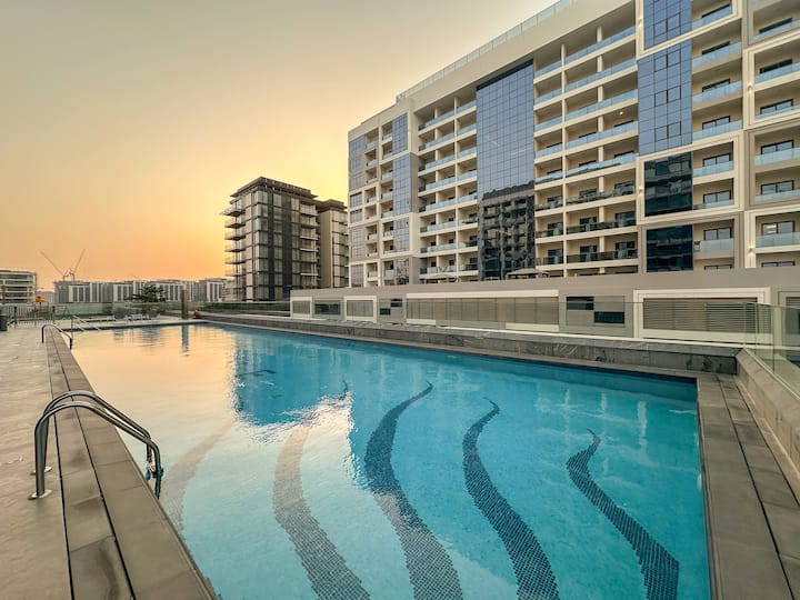 Stylish 1br In Dubai Hills | Pool, Gym, Near Mall - Dubai
