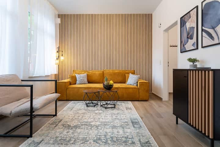 Cabana: Maisonette Suite 6 | Car Park | Free Wifi - Oldenburg