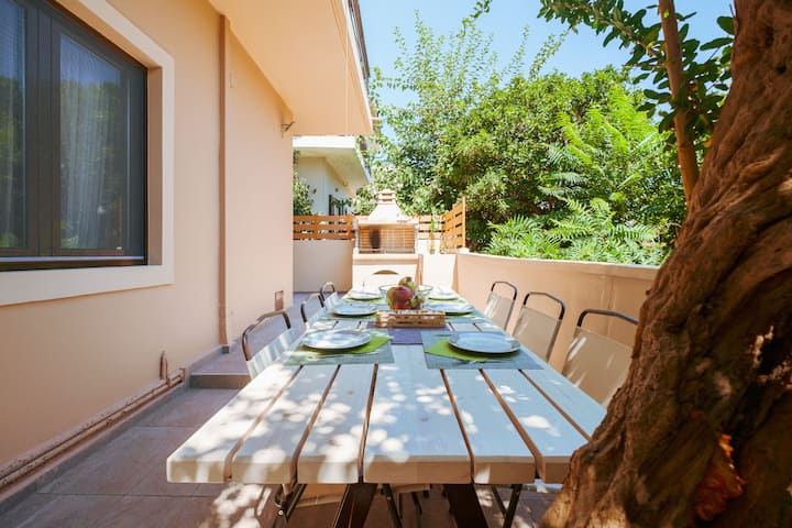 Casa Veranda - 3 Bedroom House W/bbq & Backyard - Chania