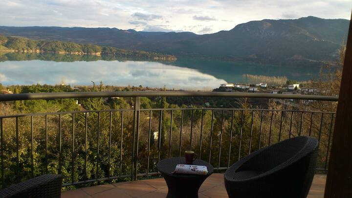 El Mirador De Nicolás, Relax A Orillas Del Lago - Graus