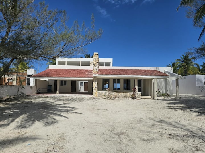 Casa María Beatriz - Beachfront House In Telchac - Telchac Puerto