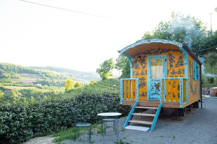 Carrozzone La Poiana E Gli Ulivi - Piedmont