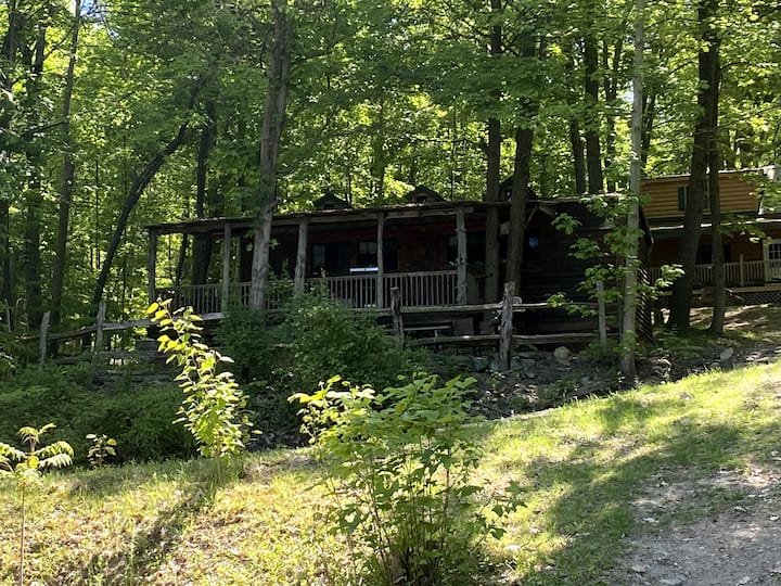 Cabin 6 @ The Spotted Sandpiper - Interlaken