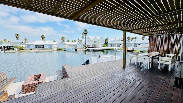 Coastal Life @ Everglades Marina - Jeffreys Bay