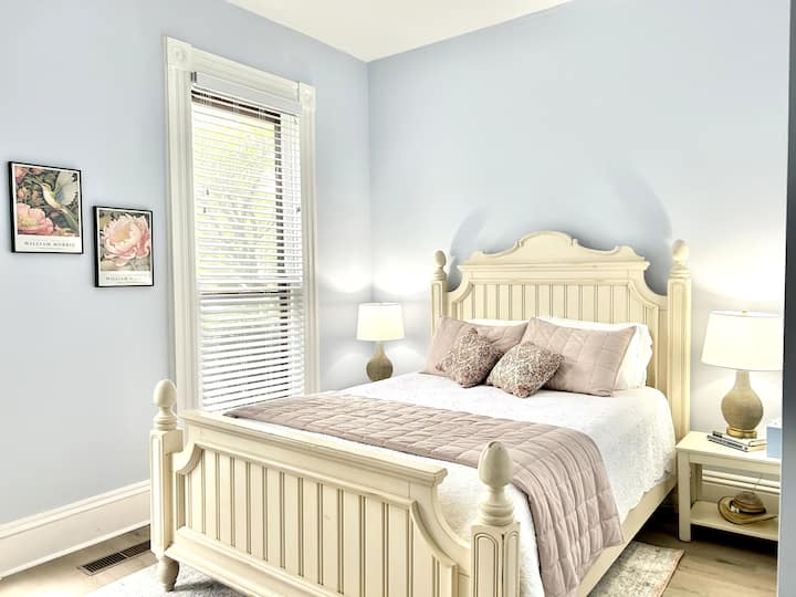 Short North City Escape, Queen Suite 1st Floor - Columbus, OH