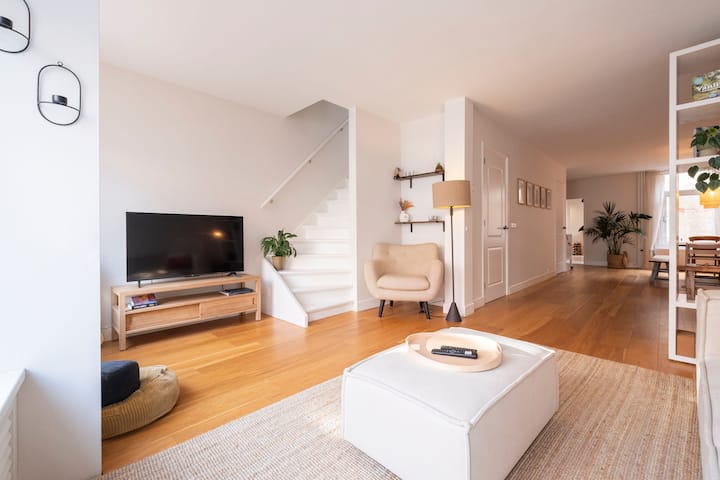 Peaceful & Family Friendly Surfhouse Near Beach - Scheveningen