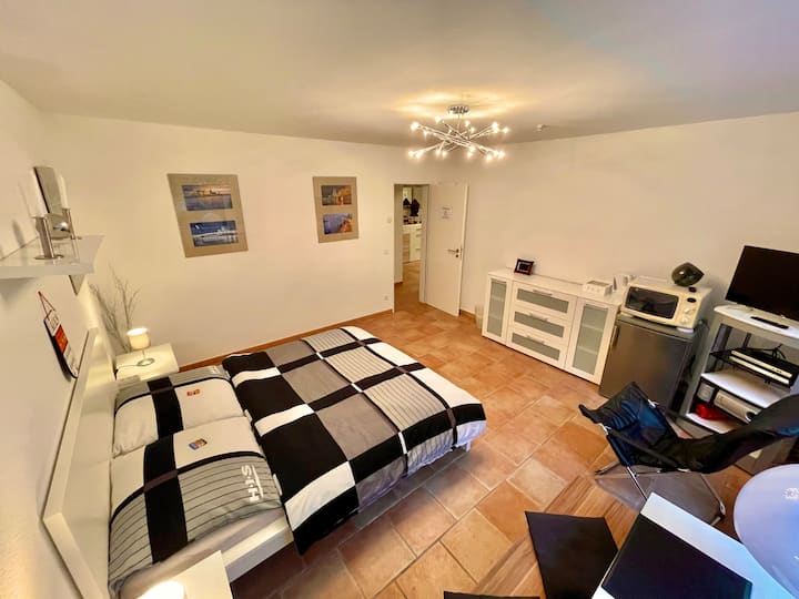 Eigene Etage Im Bungalow In Köln - Pulheim