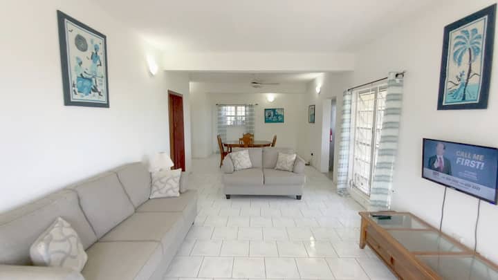 2-bed Spacious Apartment - Saint Kitts and Nevis