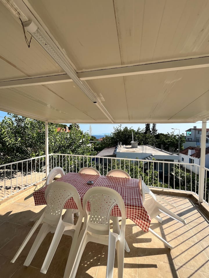 İZmir Denizköy'de Kiralık Ev - Bademli