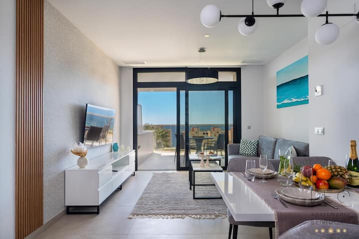 Sunset Cliffs Wellness Apartment - Benidorm