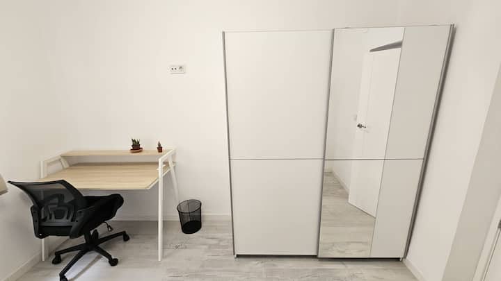Habitación Privada Bien Ubicada - Córdoba