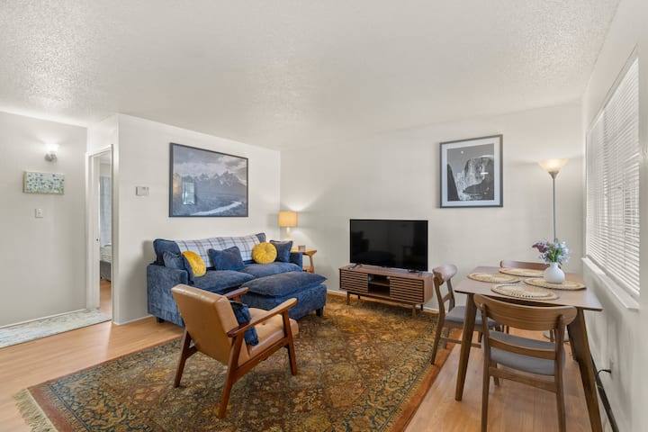 Carlin St Urban Retreat In Nw - Reno, NV