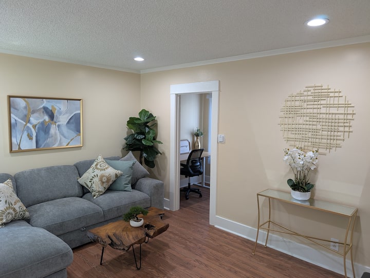 The Haven Ii- Crypto/usc - Los Angeles, CA