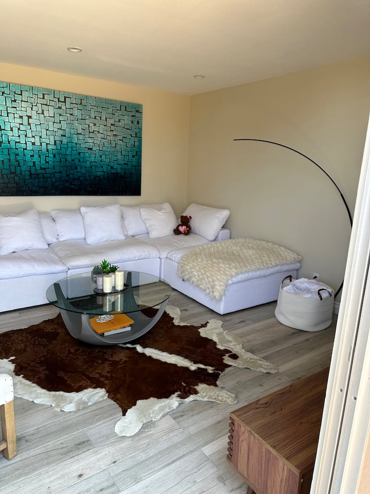 Cdm Coastal Living - Newport Beach, CA