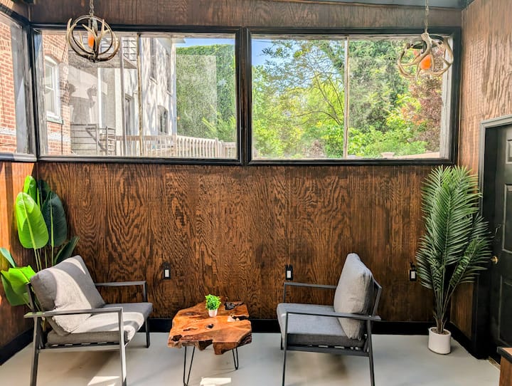 Hoboken's Charm 2br W/ Outdoor Seating! Mins To Ny - Brooklyn, NY