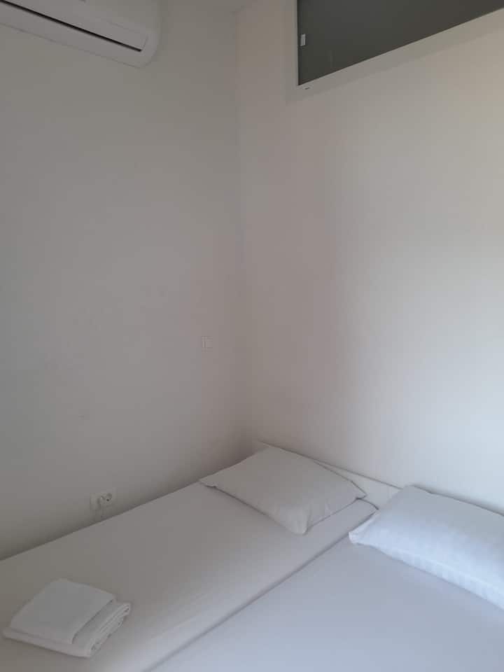 Hostel Jadran 103 - Pago