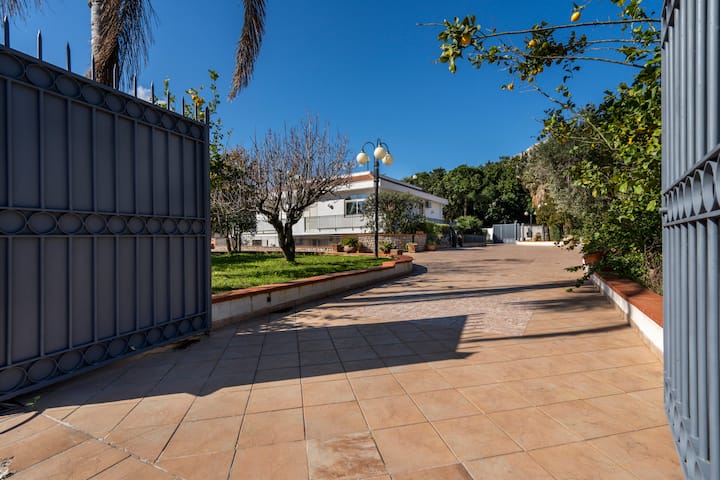 Villa Sandoval Junior Suite Con Vista Giardino - Isola delle Femmine