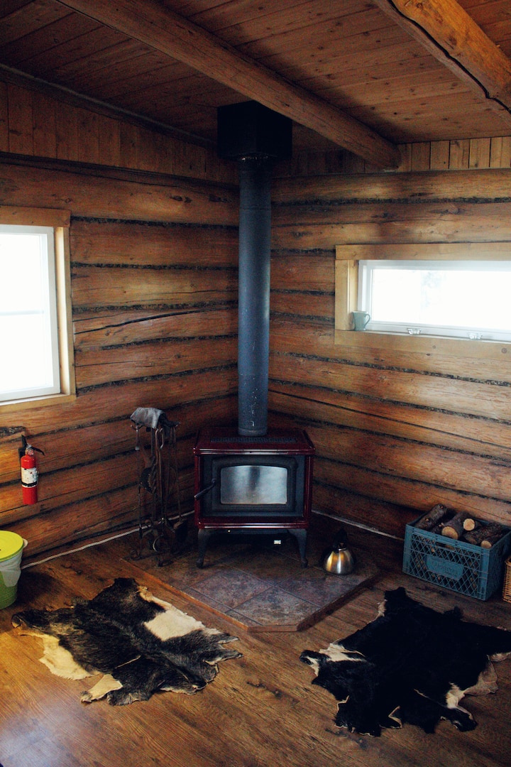 Log Cabin On Private Lakefront With Canoe & Kayaks - Canada