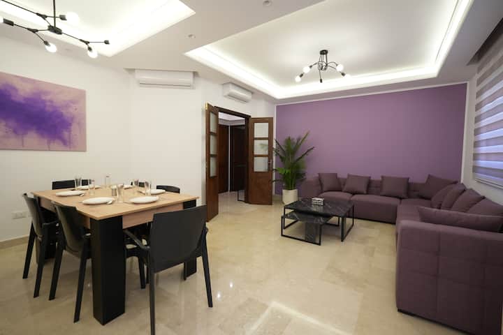 The Purple Apartment, Badaro 3 Bdrm, 24/7 Electric - Beirut