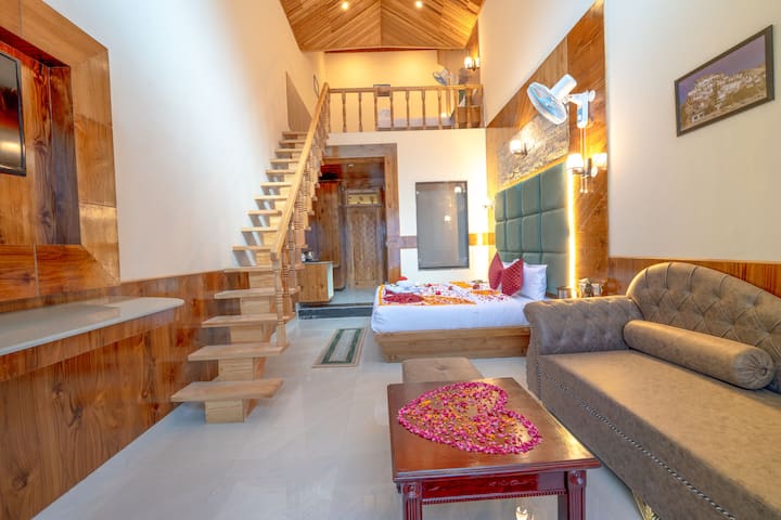 Monal Stays Kullu-a Luxury Villa - Kullu