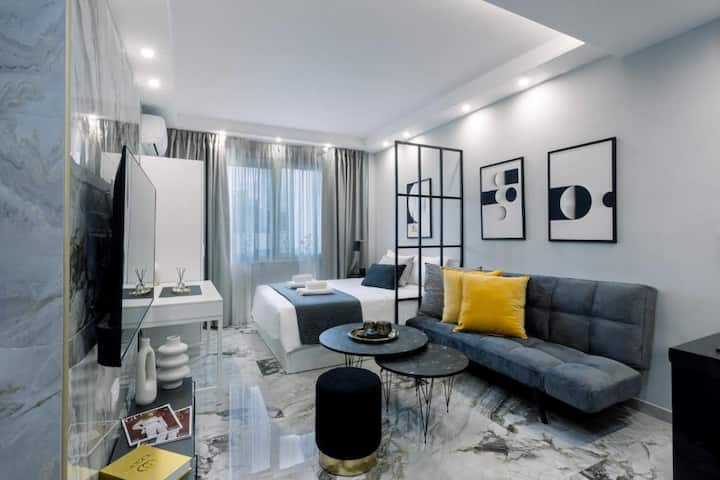 Luxury Downtown Apartment F1 - Thessaloniki