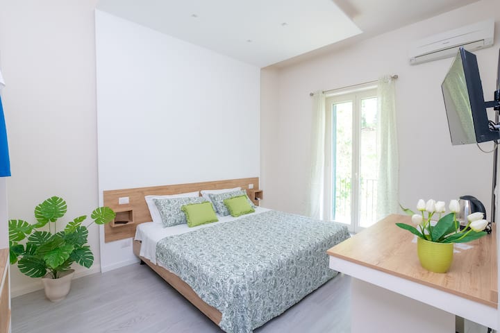 Vittoria: Suite Con Vista Verde - Vico Equense