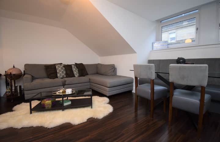 Stylish Central Flat George Sq - Glasgow