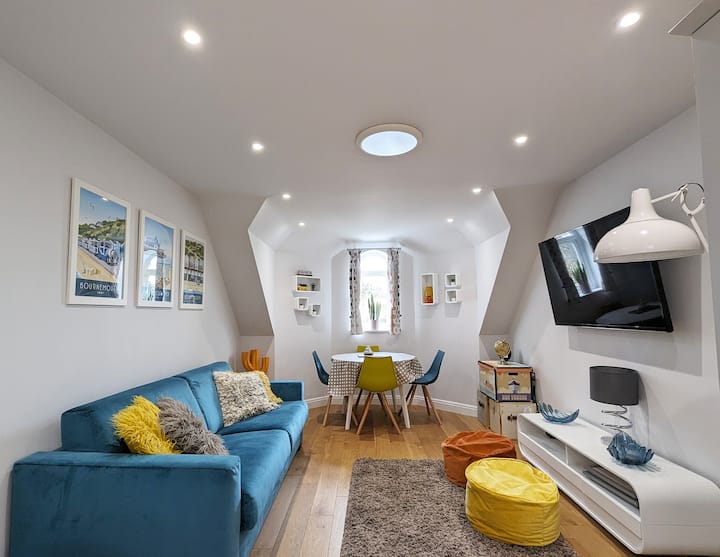 Bournecoast: Stylish Flat Near Sandy Beach- Fm9651 - Bournemouth
