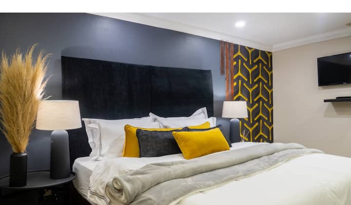 Egb Guest House - Springs