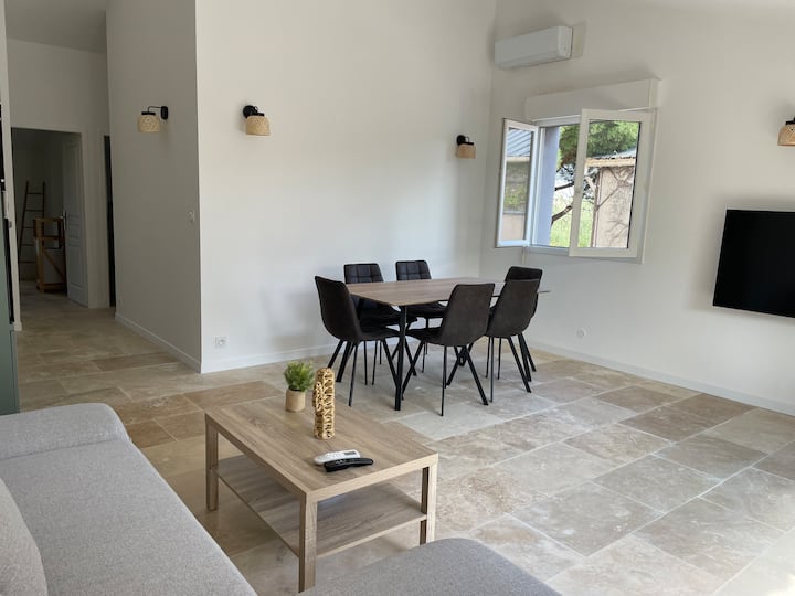 Appartement  Dans Un Domaine - Bessan