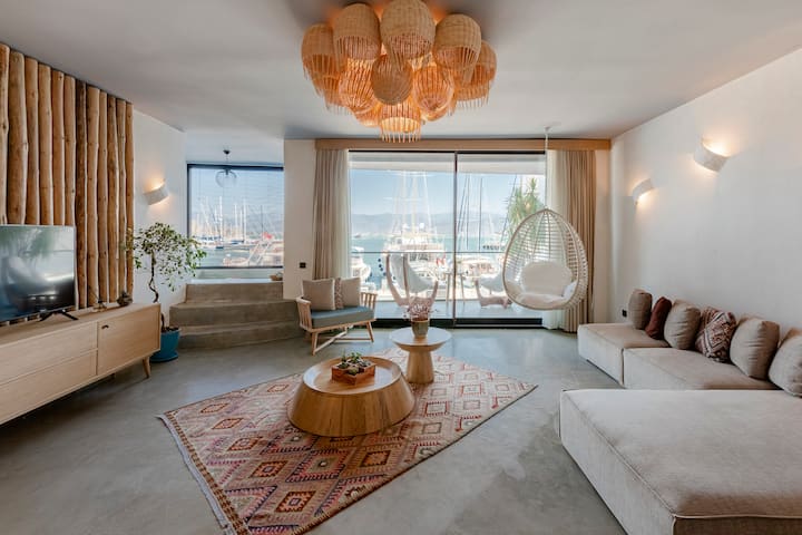 Harbour Luxe | Marine View Suite - Fethiye