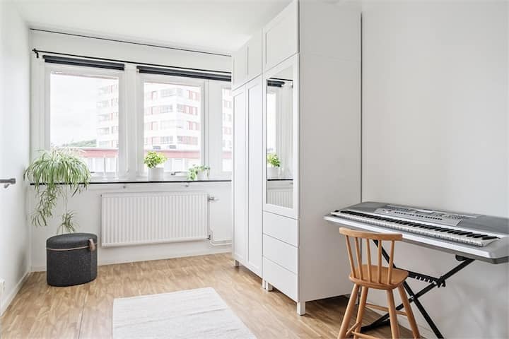 Kantor Edgrens Väg 12a - Lerum
