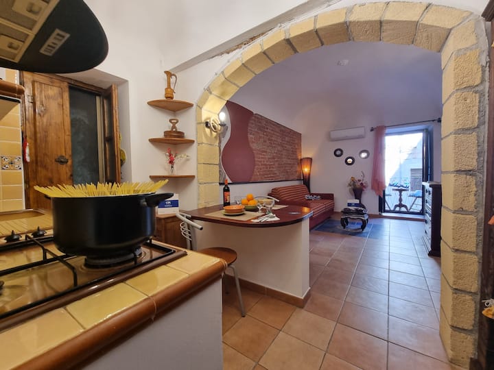 Theo's House By Holiday World - Cefalú