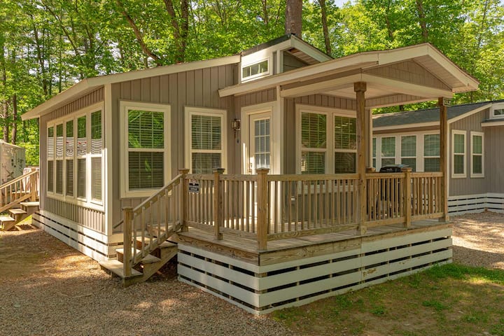 Cottage 1 Bedroom Queen - Biddeford, ME