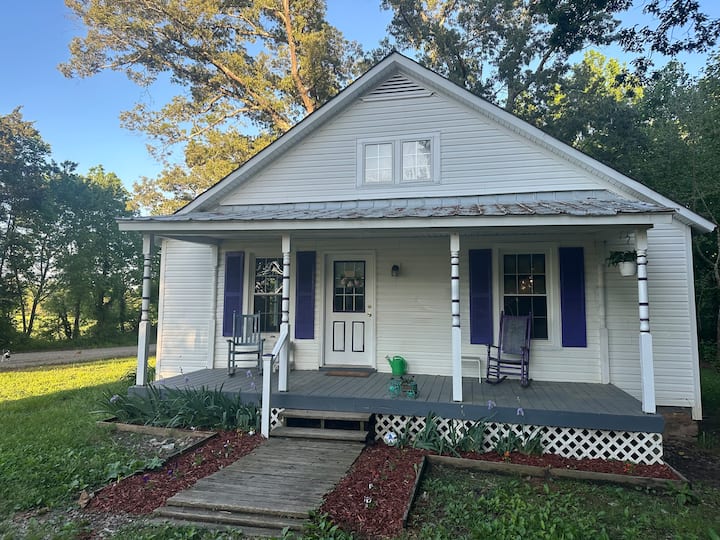 The Cottage On Memory Lane - Bear Creek Lake State Park, Cumberland