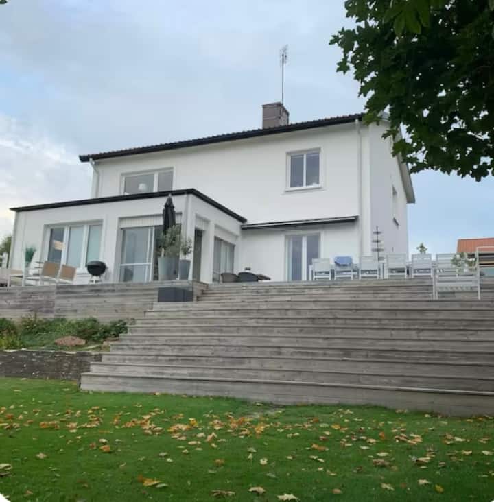 Ljus Och Modern Villa Nära Havet - Halmstad