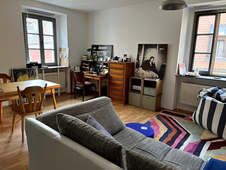 Mitten In Der Altstadt - Regensburg