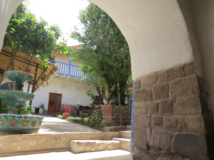 Casa Amplia 5 Hab. C/u Baños Privados+jardín Cusco - Cusco